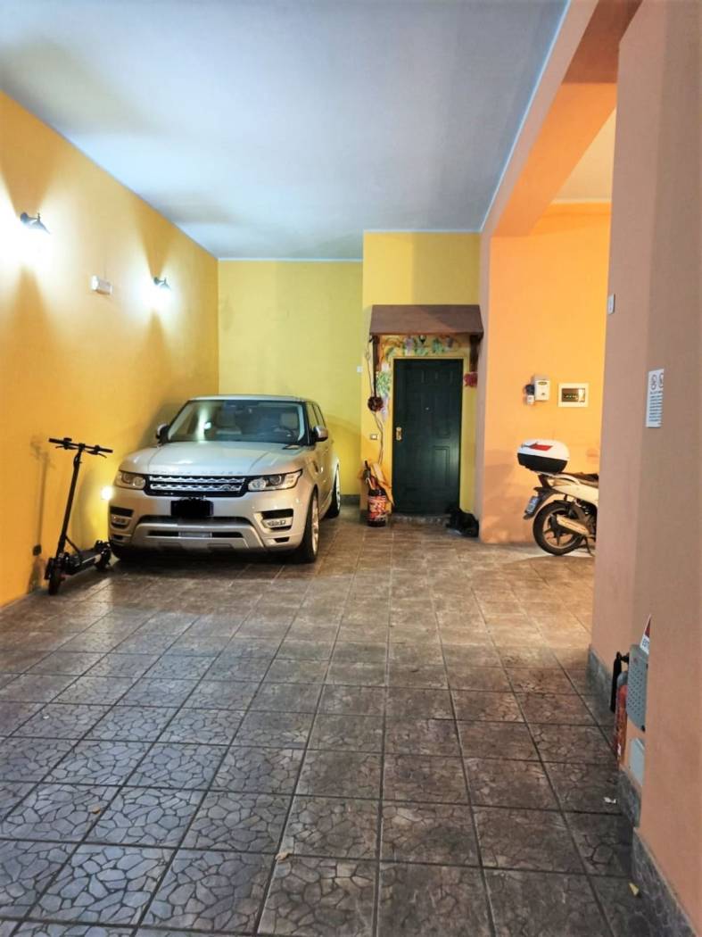 Posto auto - moto in Vendita