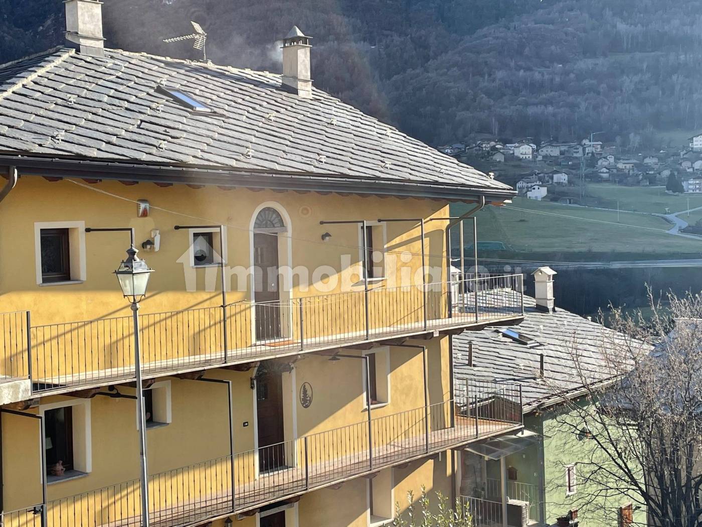 Trilocale frazione La Poya, Chambave