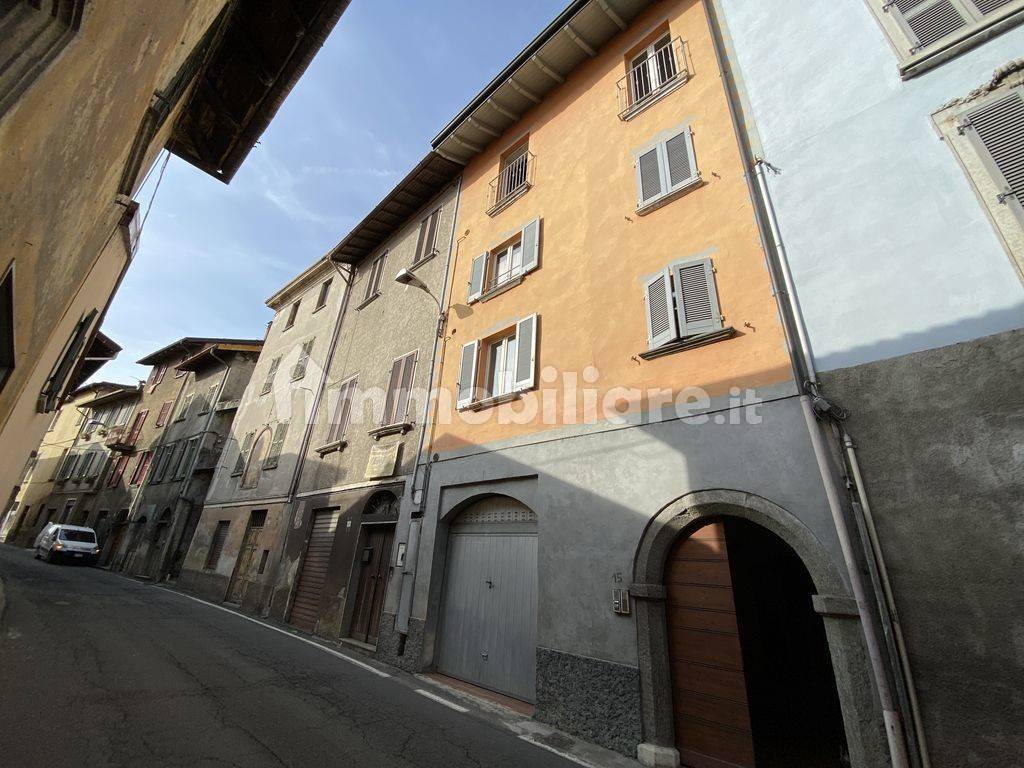 Bilocale via Musso, Centro, Musso