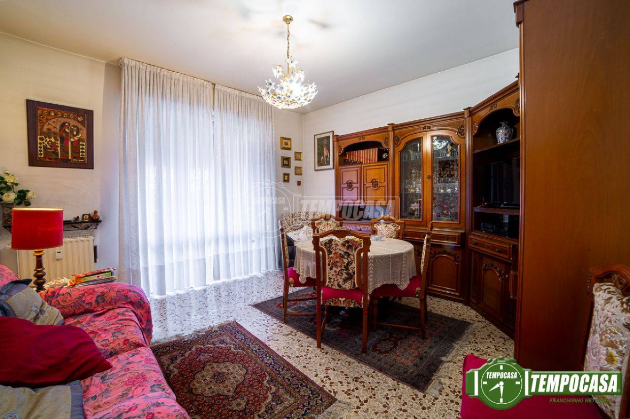 Trilocale via Giovanni Amendola, Ponte Rosso, Le Braide, Campoferro, Voghera