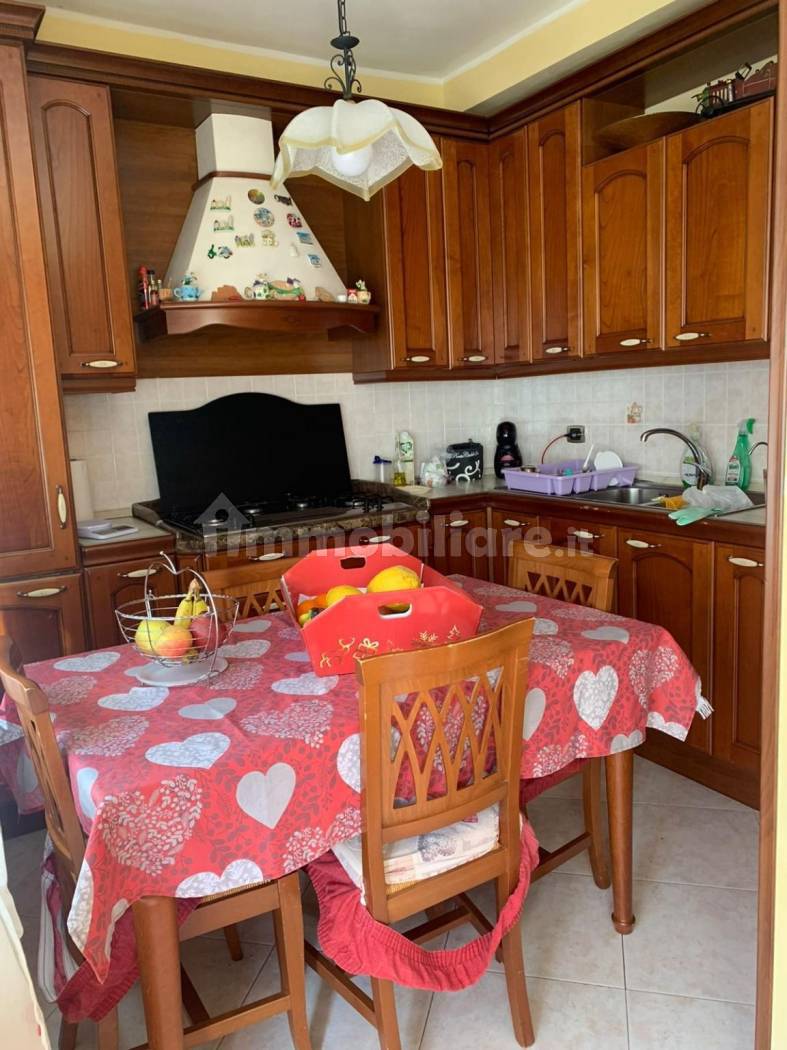 Quadrilocale via Francesco Lamonica, Sala, Catanzaro