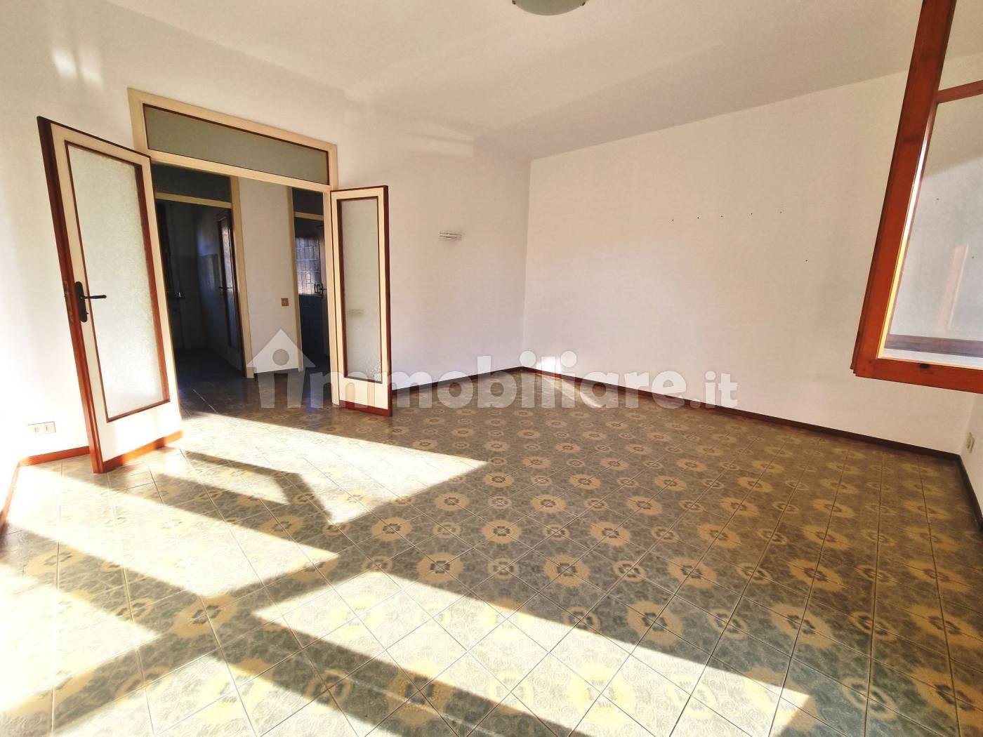 Appartamento via Boccella 57, Lido di Camaiore, Camaiore