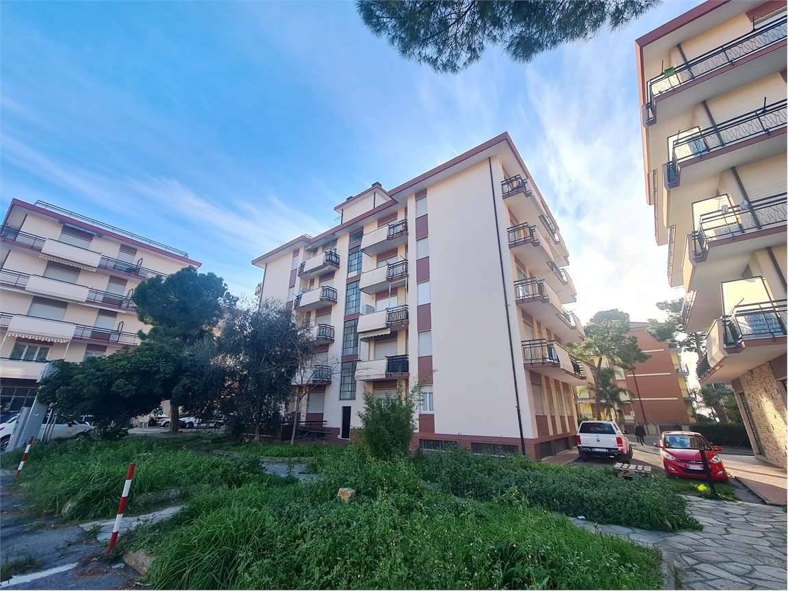 Monolocale via della torre, Centro, San Bartolomeo al Mare