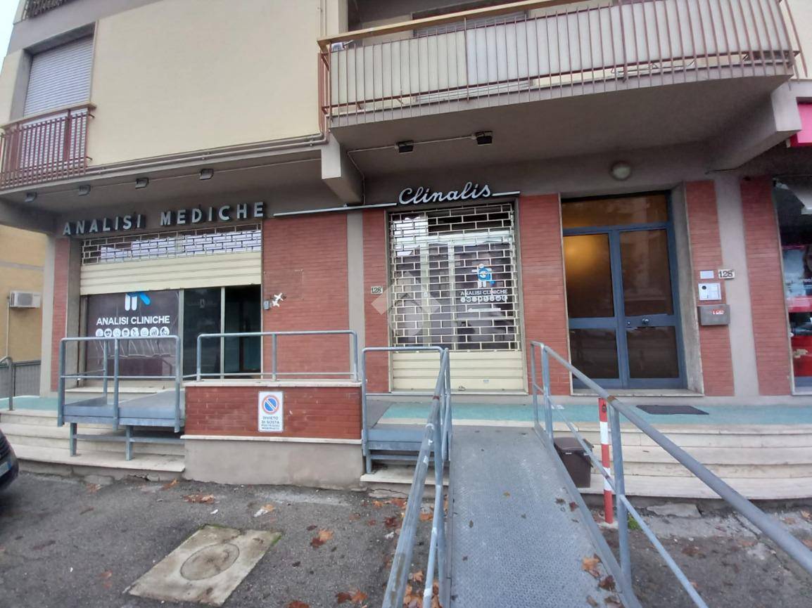 Laboratorio in Vendita