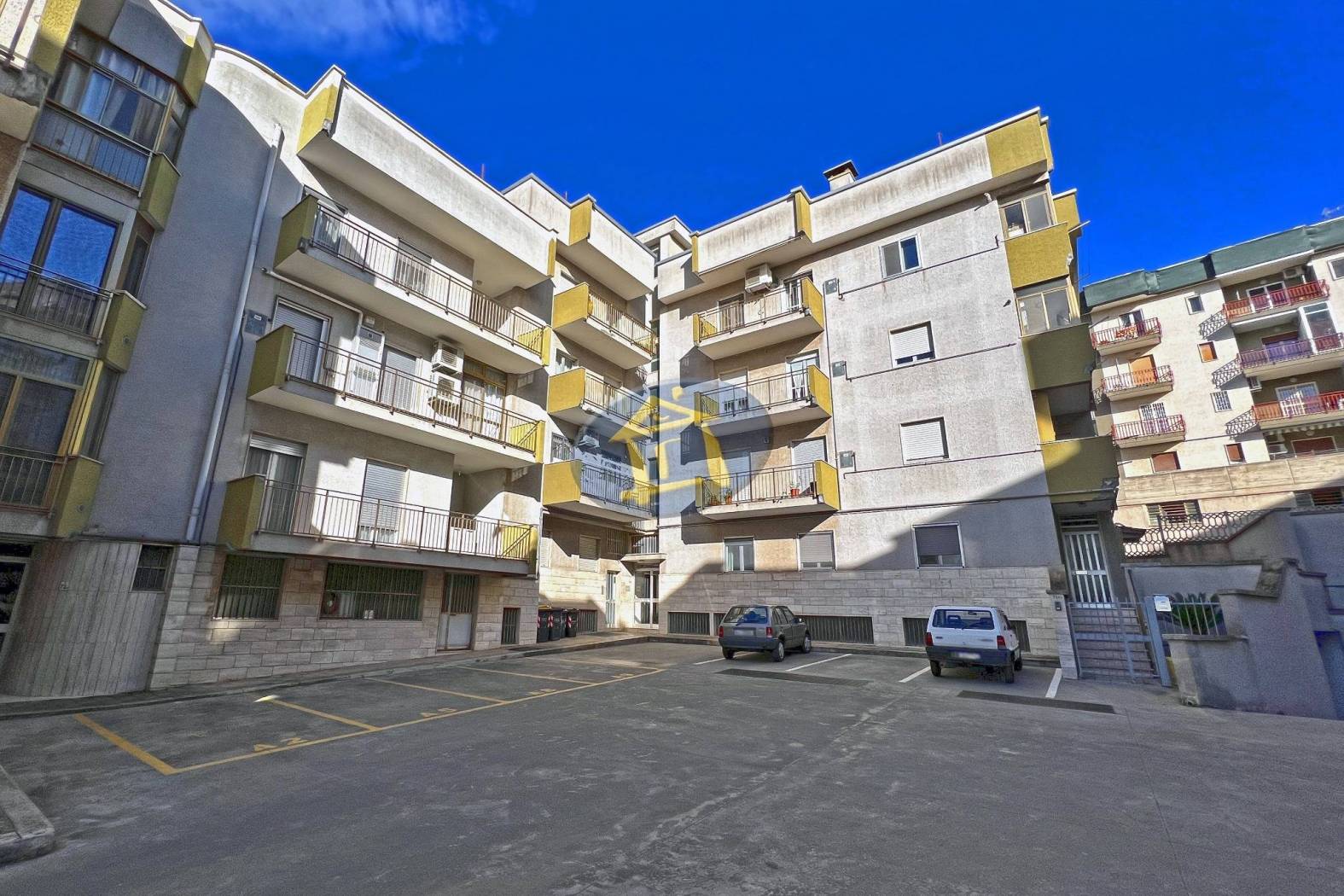 Trilocale viale Napoleone Bonaparte, Putignano