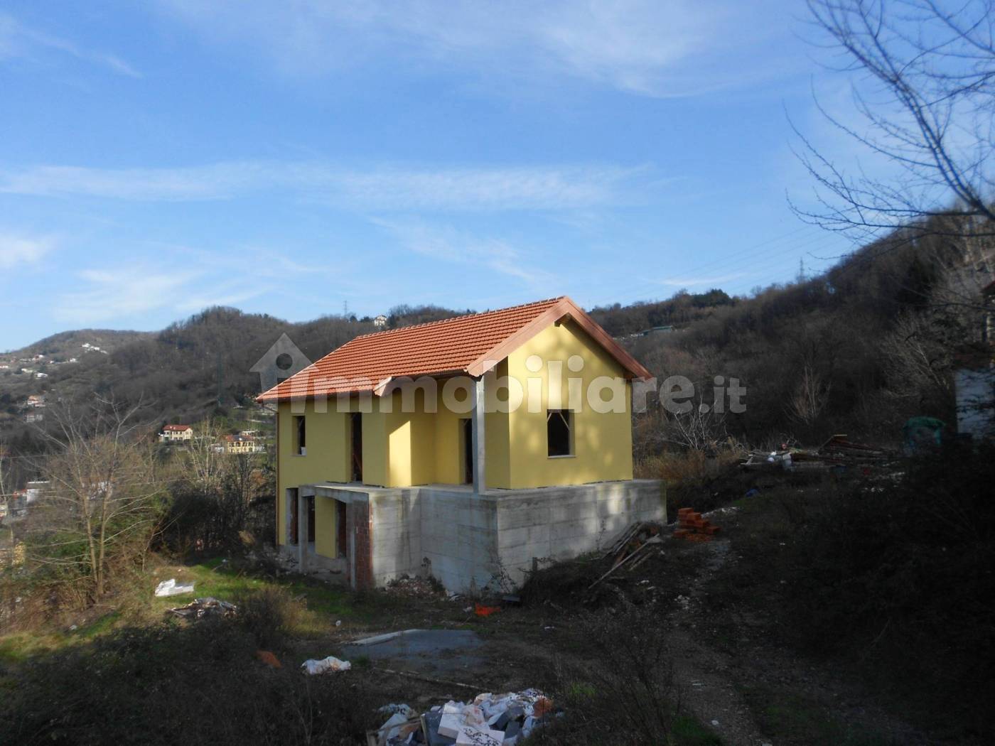 Villa unifamiliare via Paolo Gennaro, Prelo, Serra Riccò