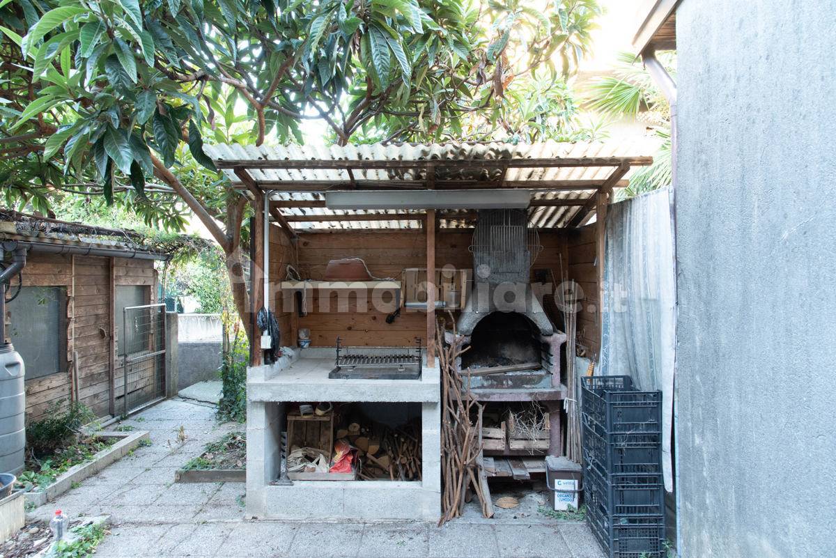 Trilocale via Valsugana, 10, Cesano Maderno