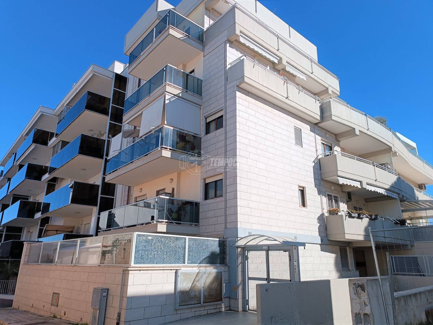 Trilocale via Domenico Renna 9, Palese, Bari