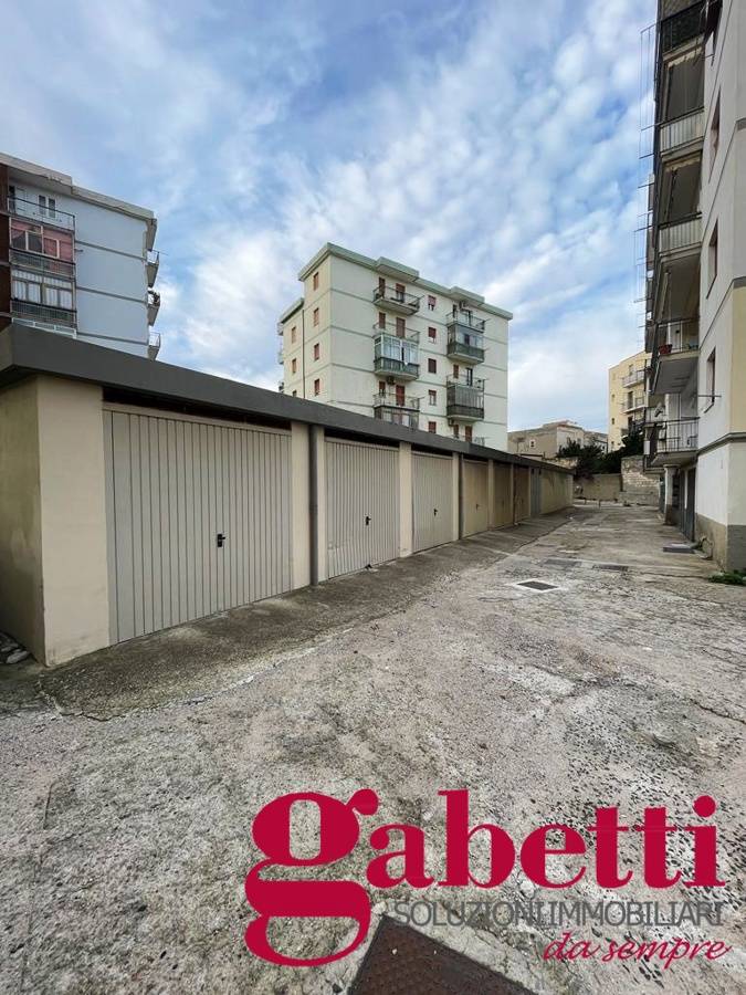 Garage - Box in Vendita