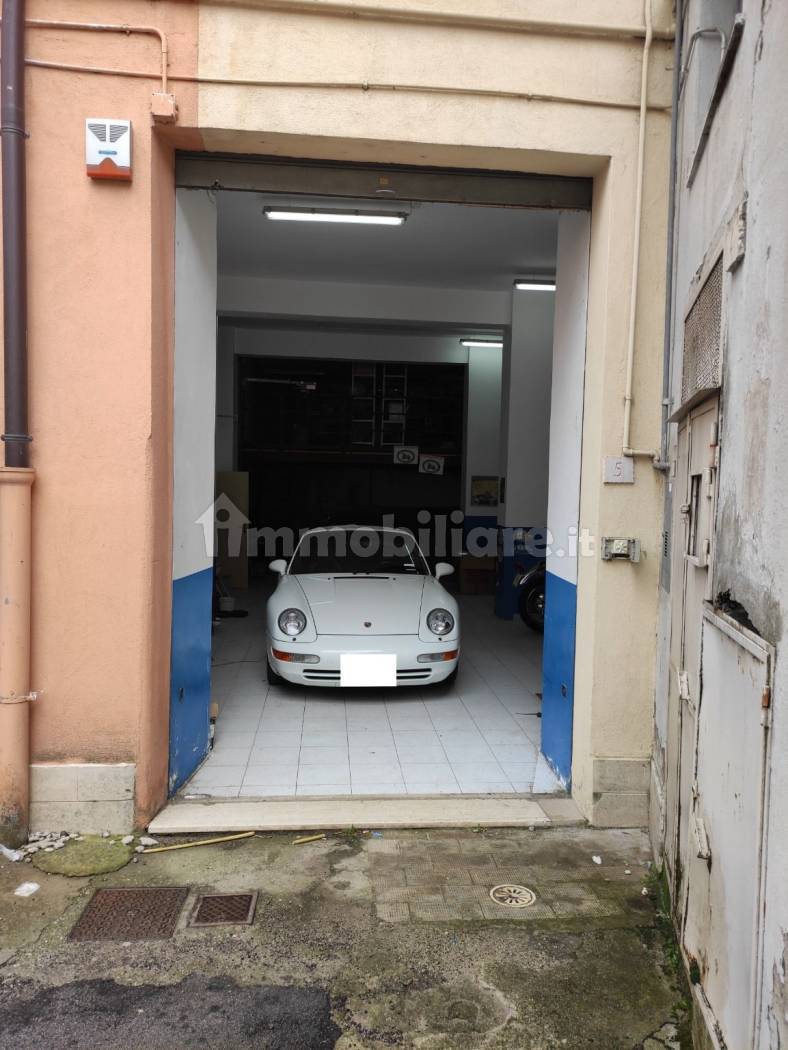 Garage - Box in Vendita