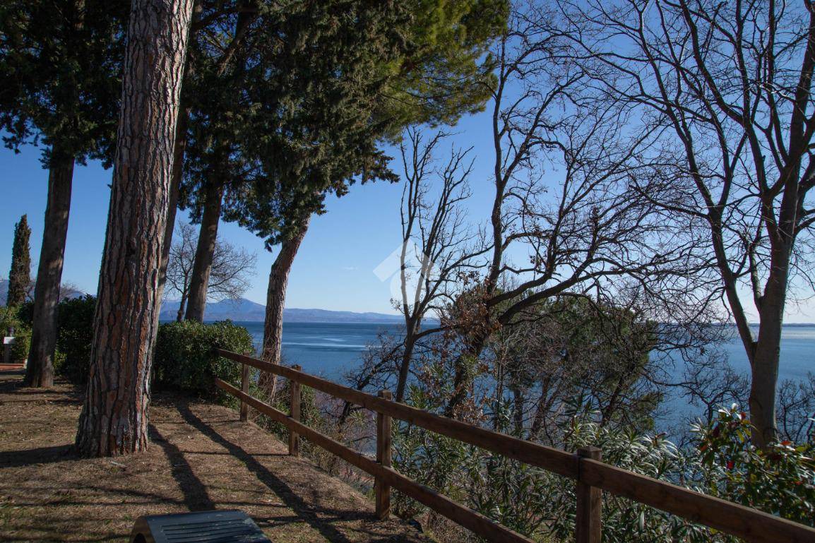 Bilocale via Giuseppe Mazzini, Centro, Padenghe sul Garda
