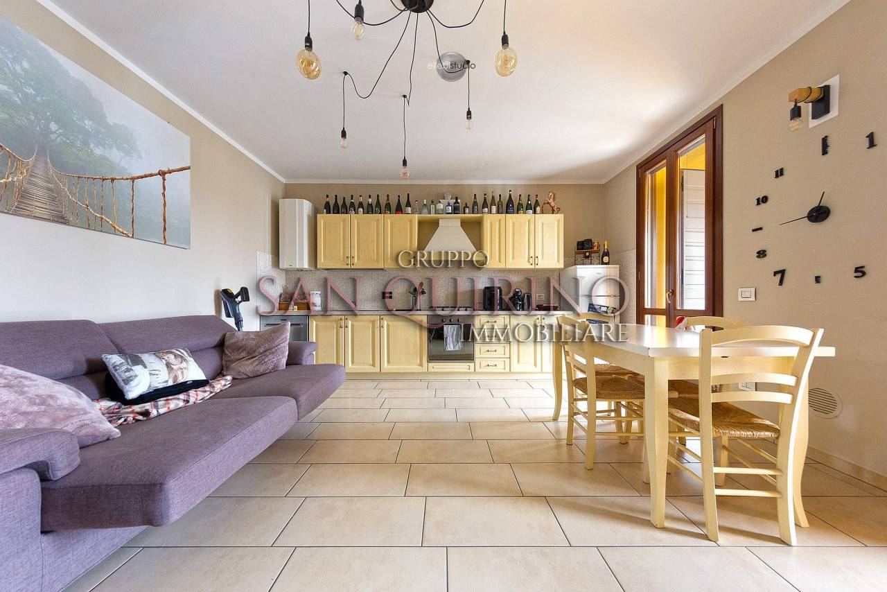 Bilocale via Villa del Veneziano 19, Centro, Viadana