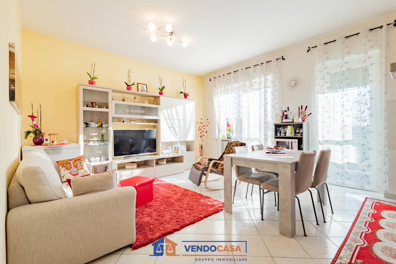 Trilocale via Santuario 29, Centro, Moretta