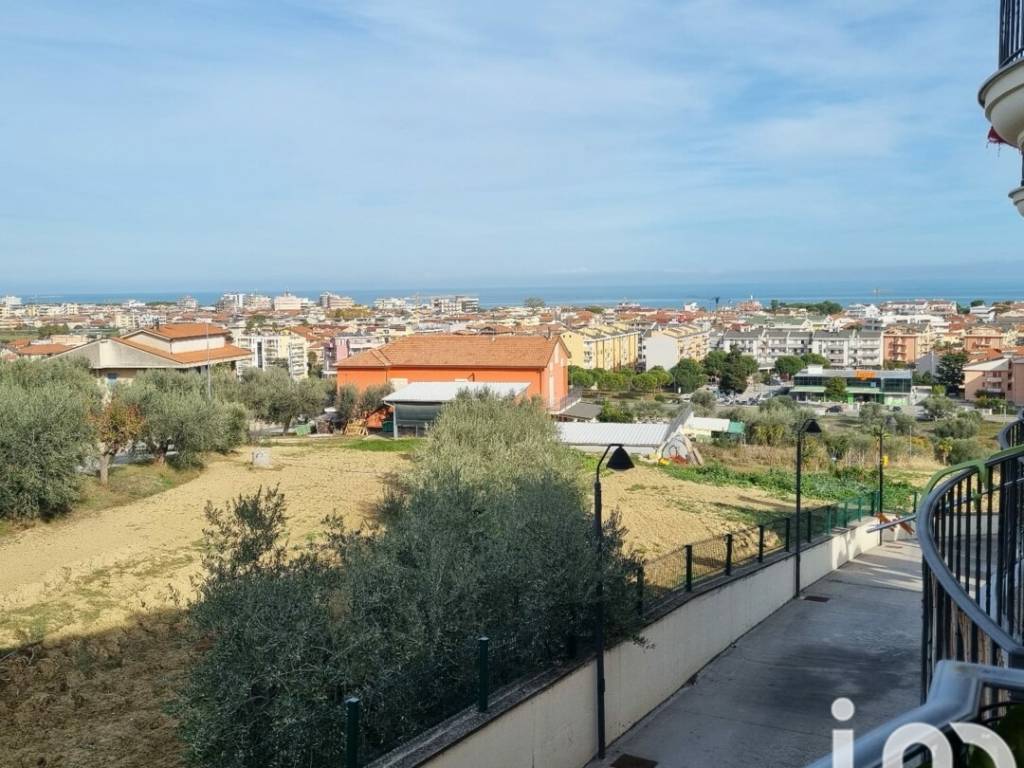 Vendita Villa unifamiliare in via Vascello Tortoreto. Ottimo stato, con ...