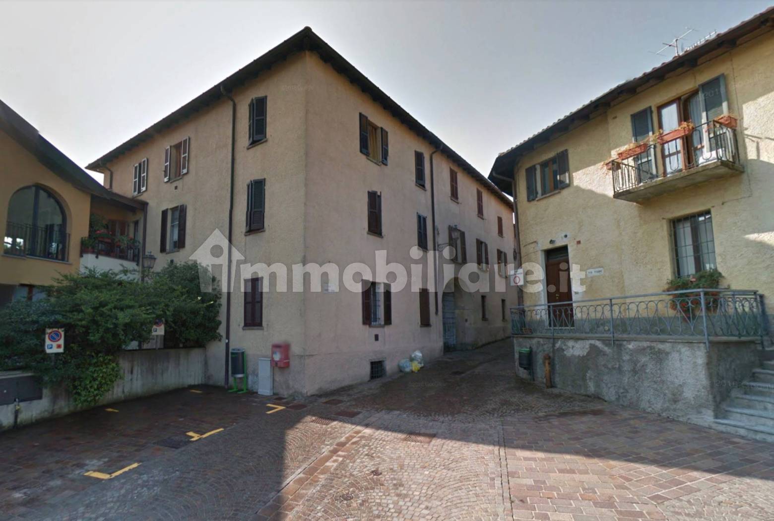 Garage - Box in Vendita