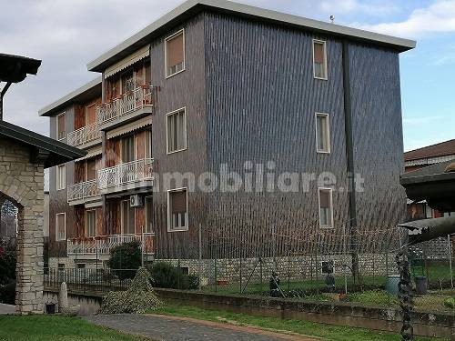 Trilocale via Primo Maggio, 12, Vaiano Cremasco