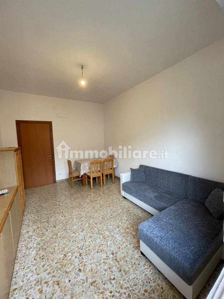 Appartamento via Alessandro Manzoni, Colombarina, Imola