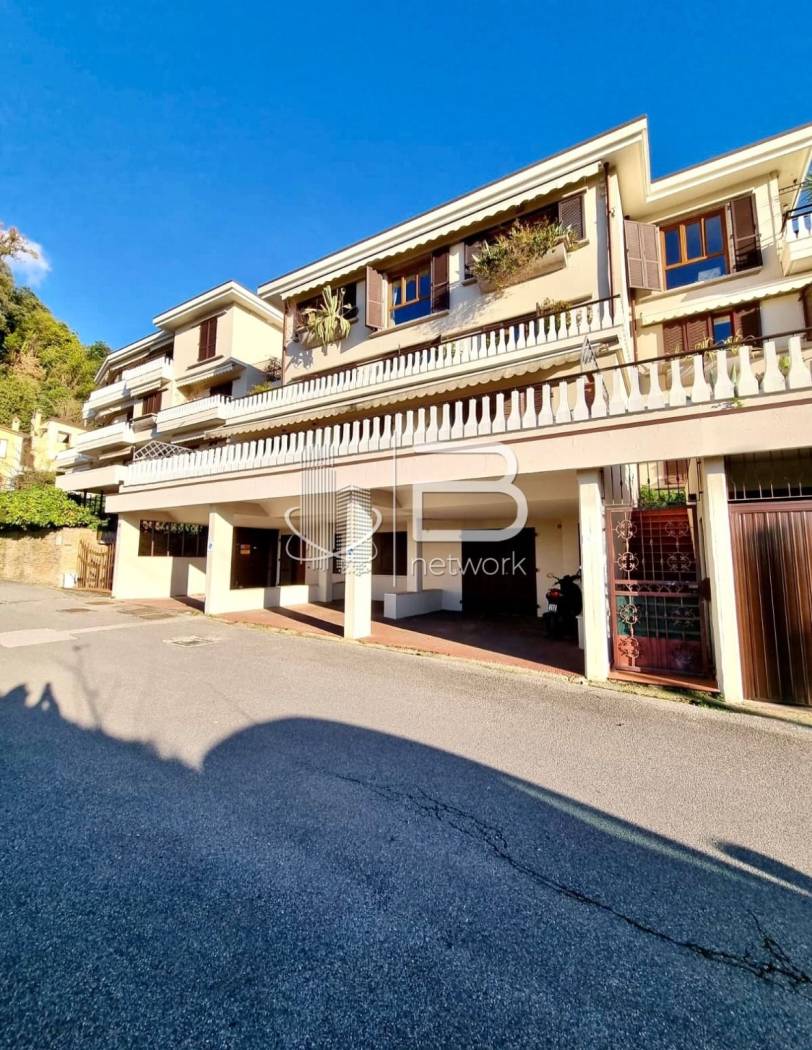 Appartamento via San Francesco d&#x27;Assisi, Centro, Massa