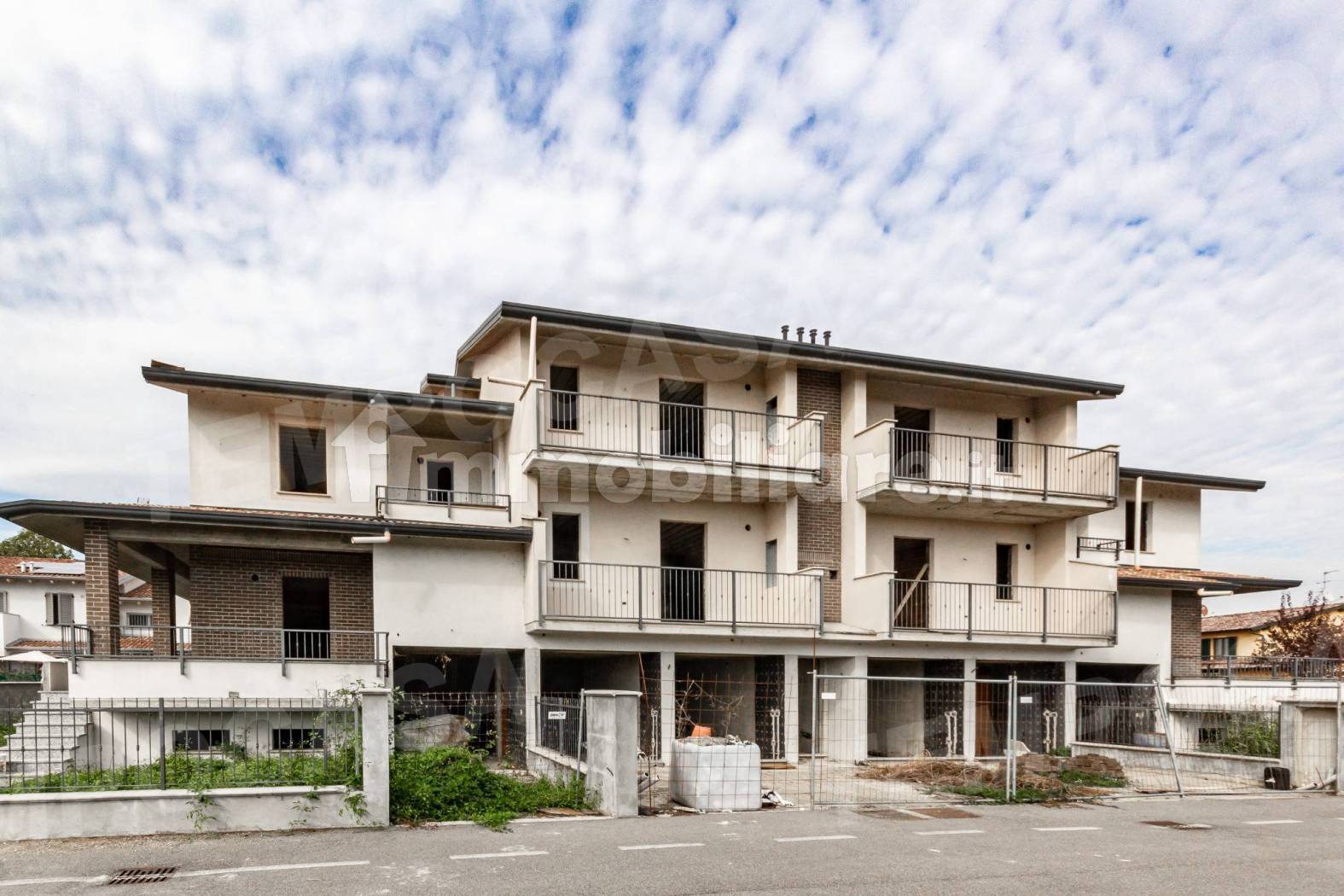 Villa a schiera via Dante Alighieri, Rivolta d'Adda