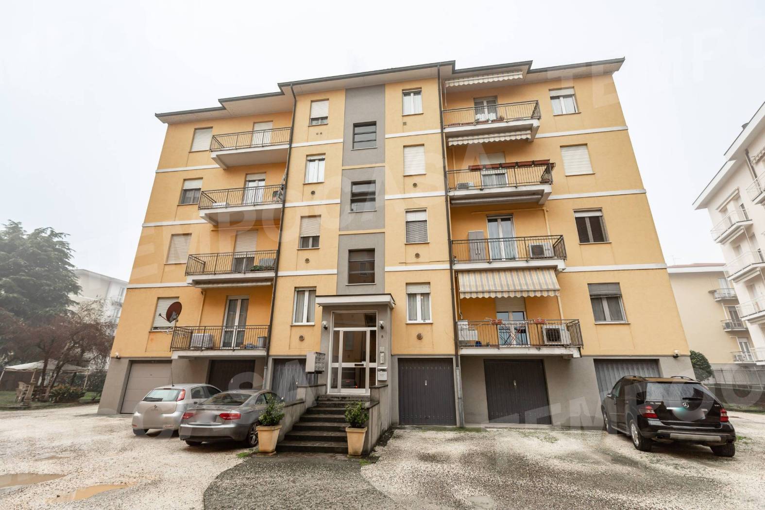 Trilocale via Viviani, Semicentro, Crema