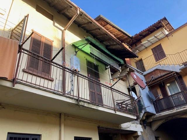 Trilocale via Giuseppe Garibaldi 99, Centro, Barzanò