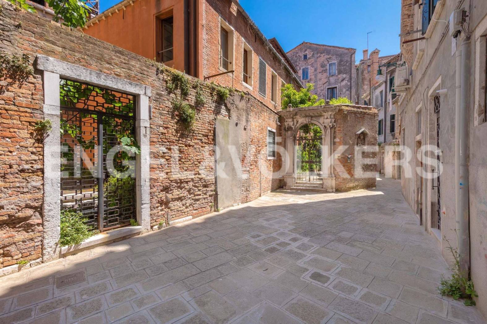 Quadrilocale Campo San Polo, San Polo, Venezia