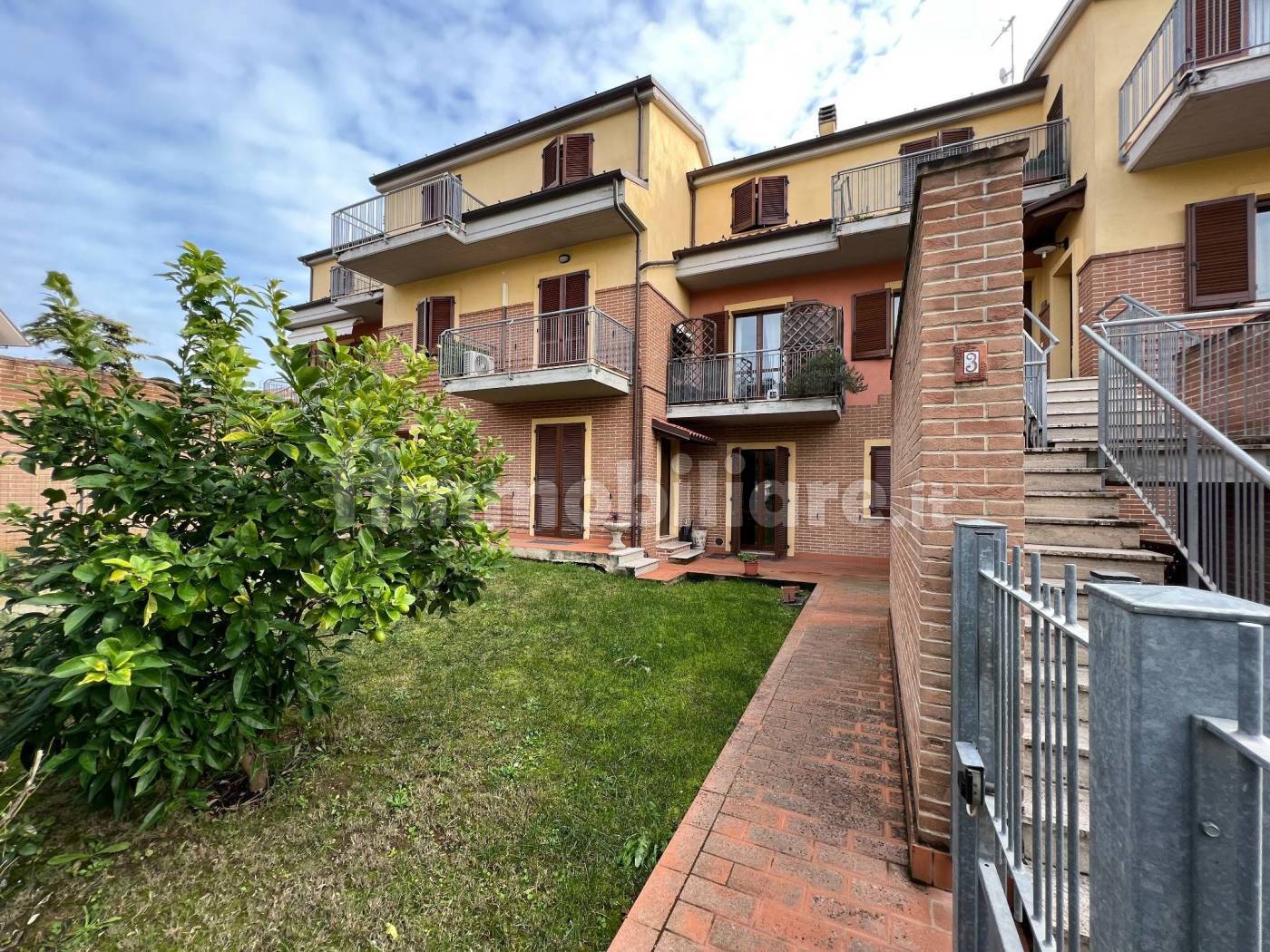 Bilocale viale Perelli 3, Centro, Montemarciano
