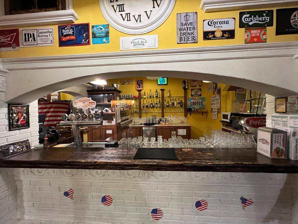 Attività commerciale in Vendita