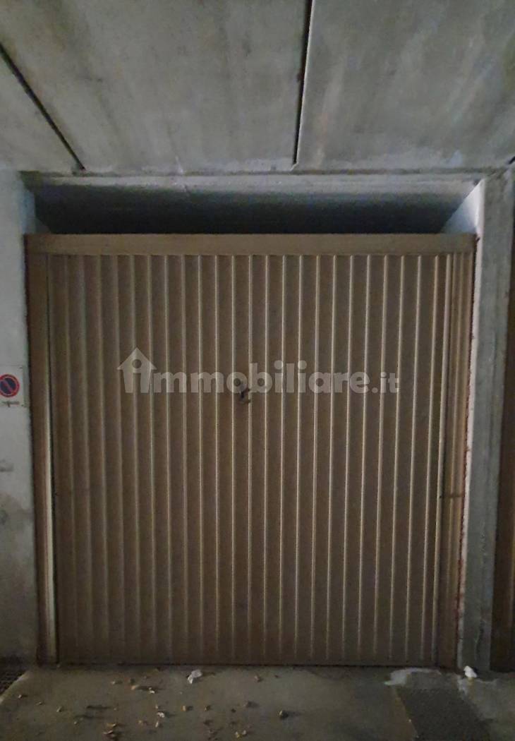 Garage - Box in Vendita