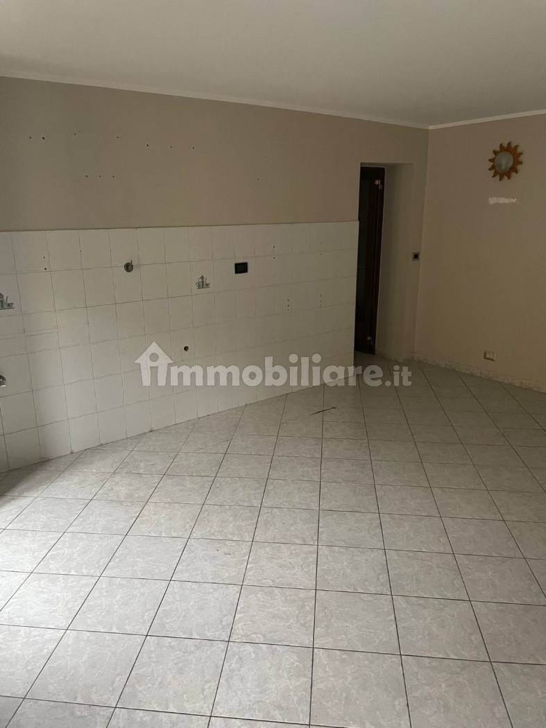 Bilocale via Andrea Mensa 29, Venaria Reale