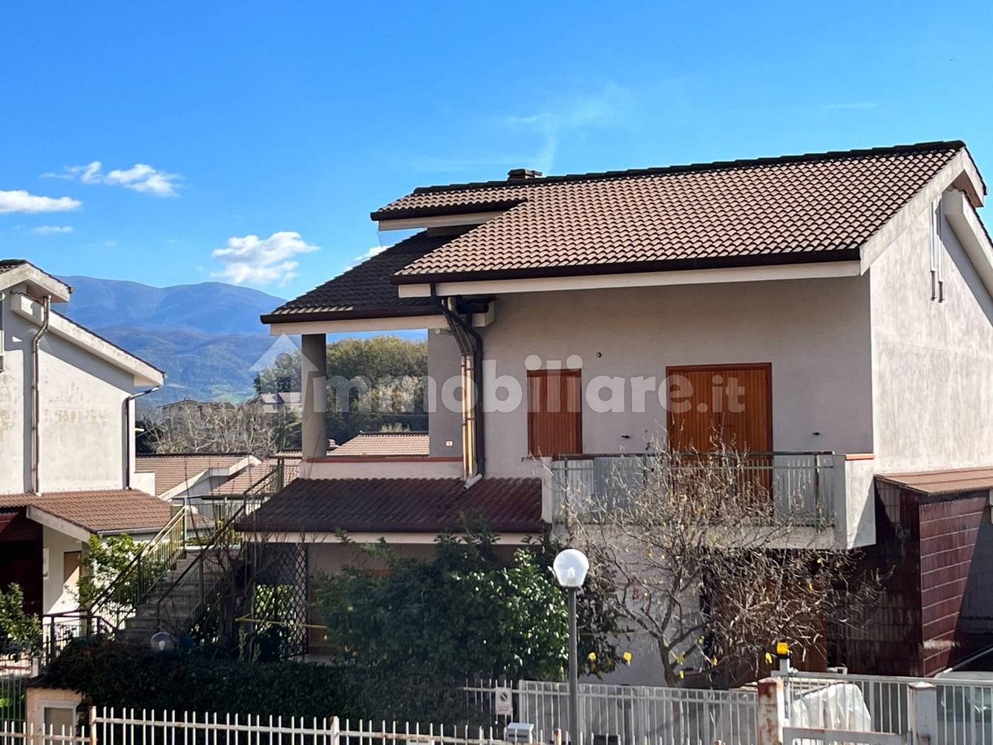 Quadrilocale via Mattia Preti-Contrada Felpiano 74, Arcavacata, Rende