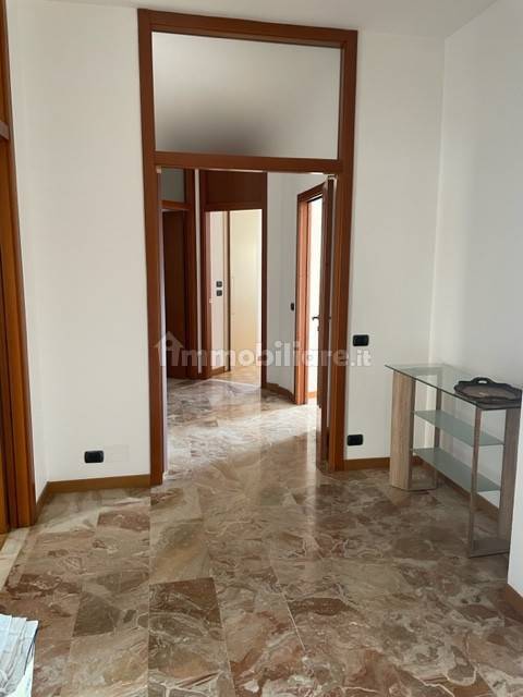 Quadrilocale buono stato, quarto piano, Centro, Tortona