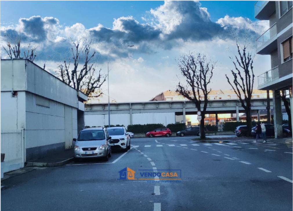 Garage - Box in Vendita