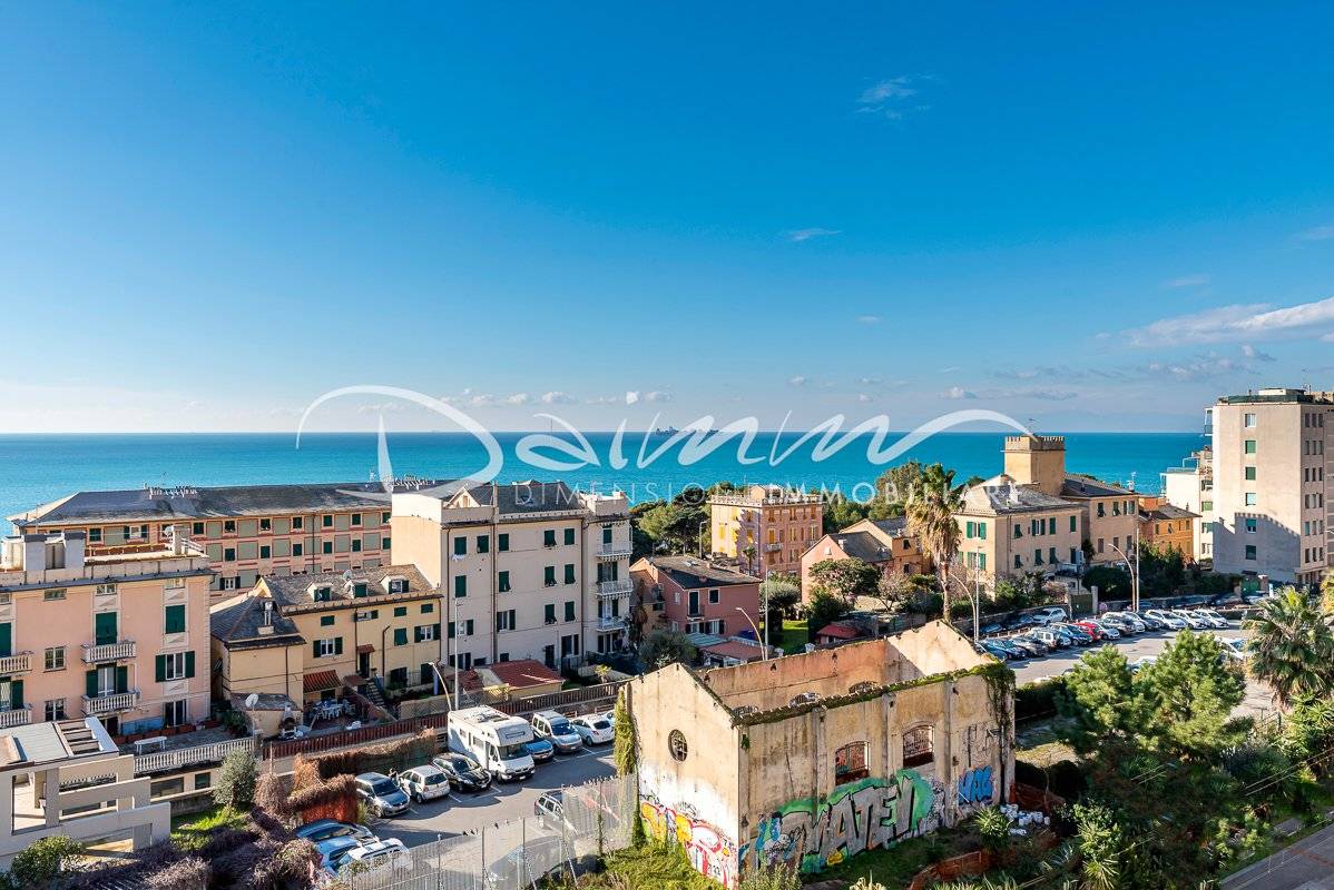 Quadrilocale via Ernesto Cabruna, Quinto, Genova