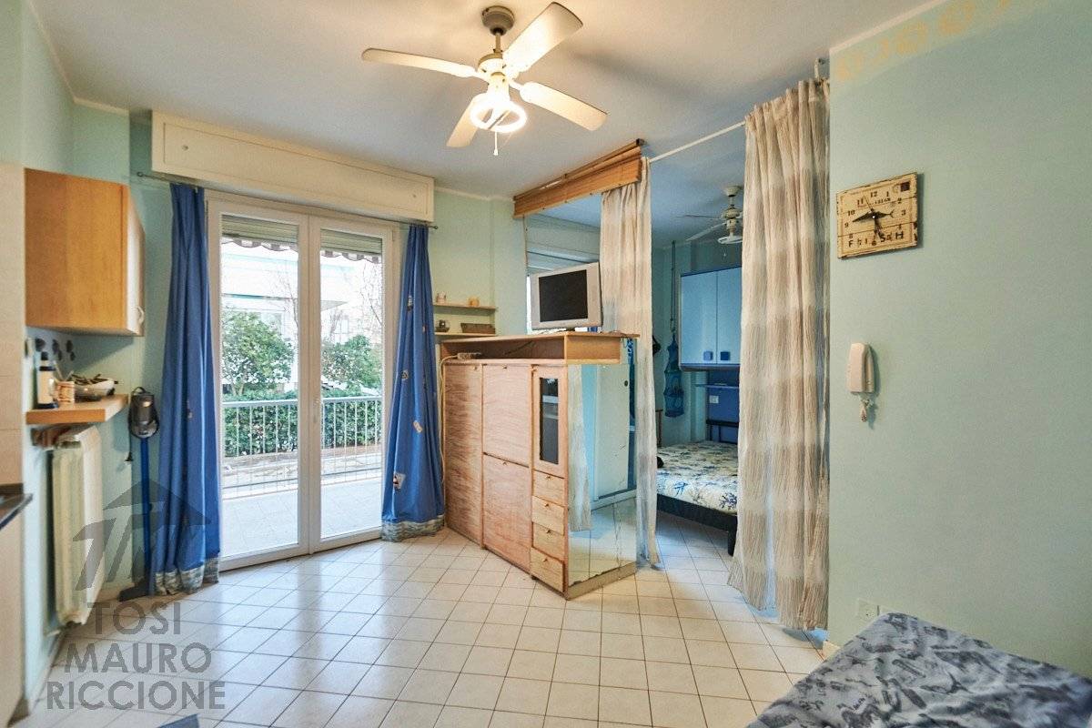 Monolocale ottimo stato, piano rialzato, Miramare - Rivazzurra, Rimini