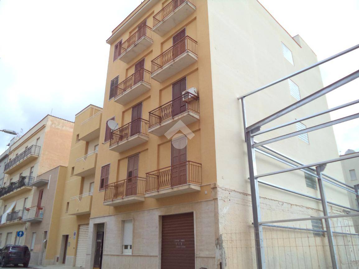 Quadrilocale via delle Naiadi 19, Centro, Trapani