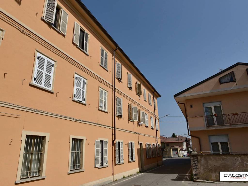 Vendita Appartamento Rivarolo Canavese. Quadrilocale in via Lodovico ...