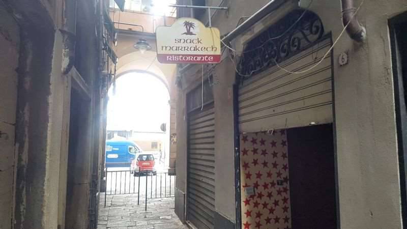 Locale commerciale in Vendita