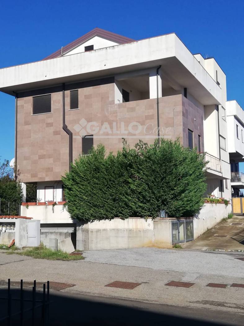 Trilocale via Salerni, loc  Settimo, Montalto Uffugo