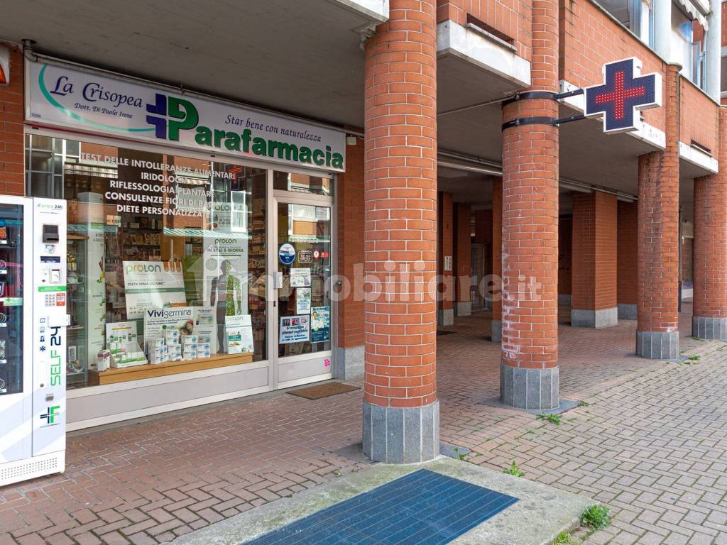 Locale commerciale via Primo Levi 4, Collegno, Rif. 100739931 ...