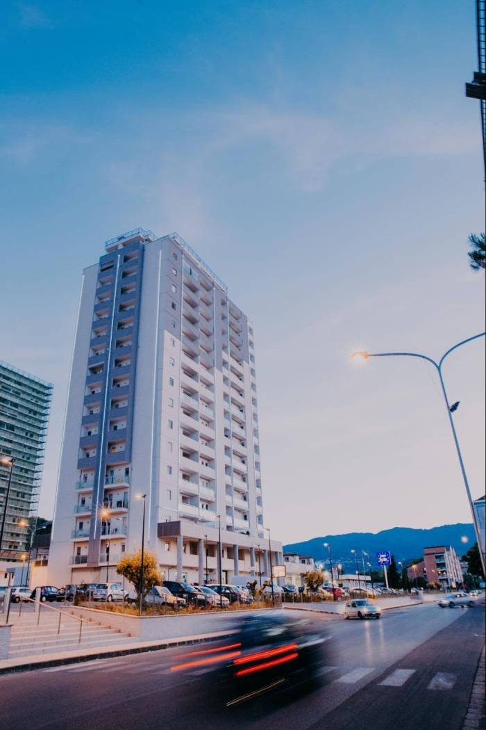 Quadrilocale via degli Stadi 123, Stadio - Città 2000, Cosenza