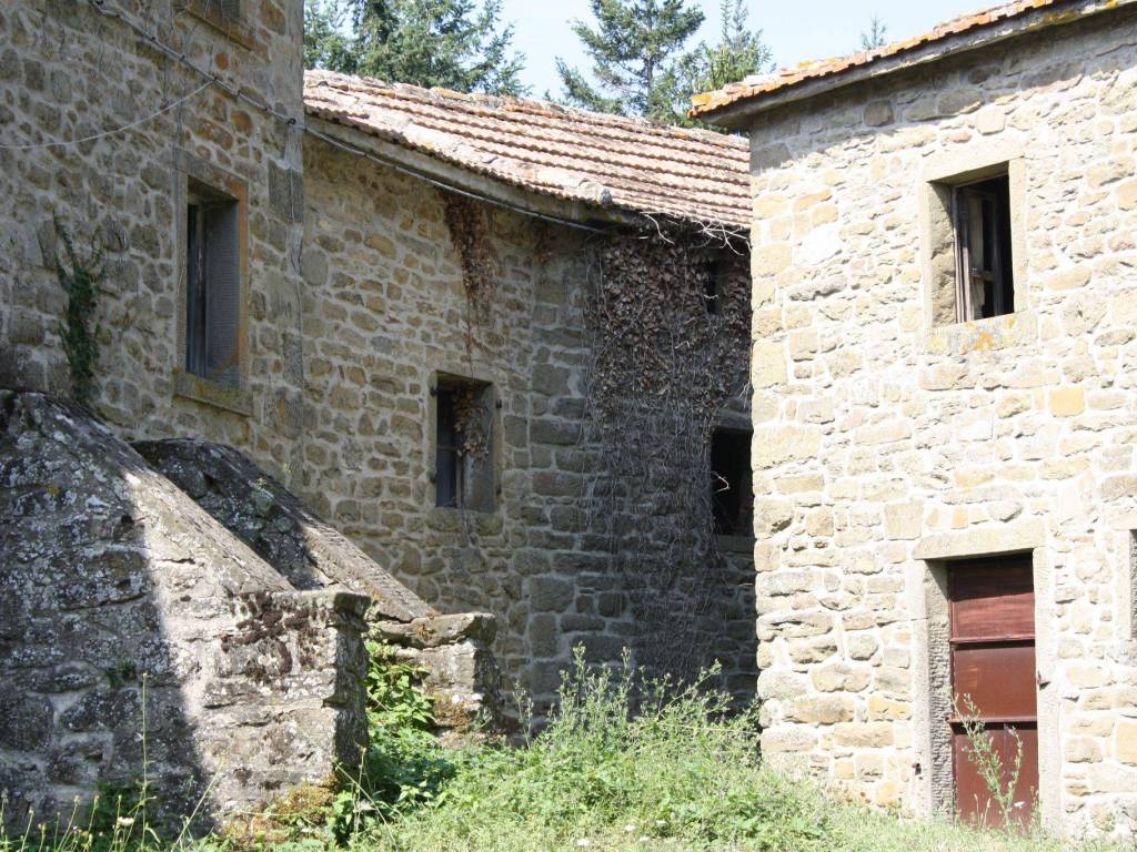Vendita Rustico in Località Santa Maria alla Rassinata 24 Arezzo. Da ...