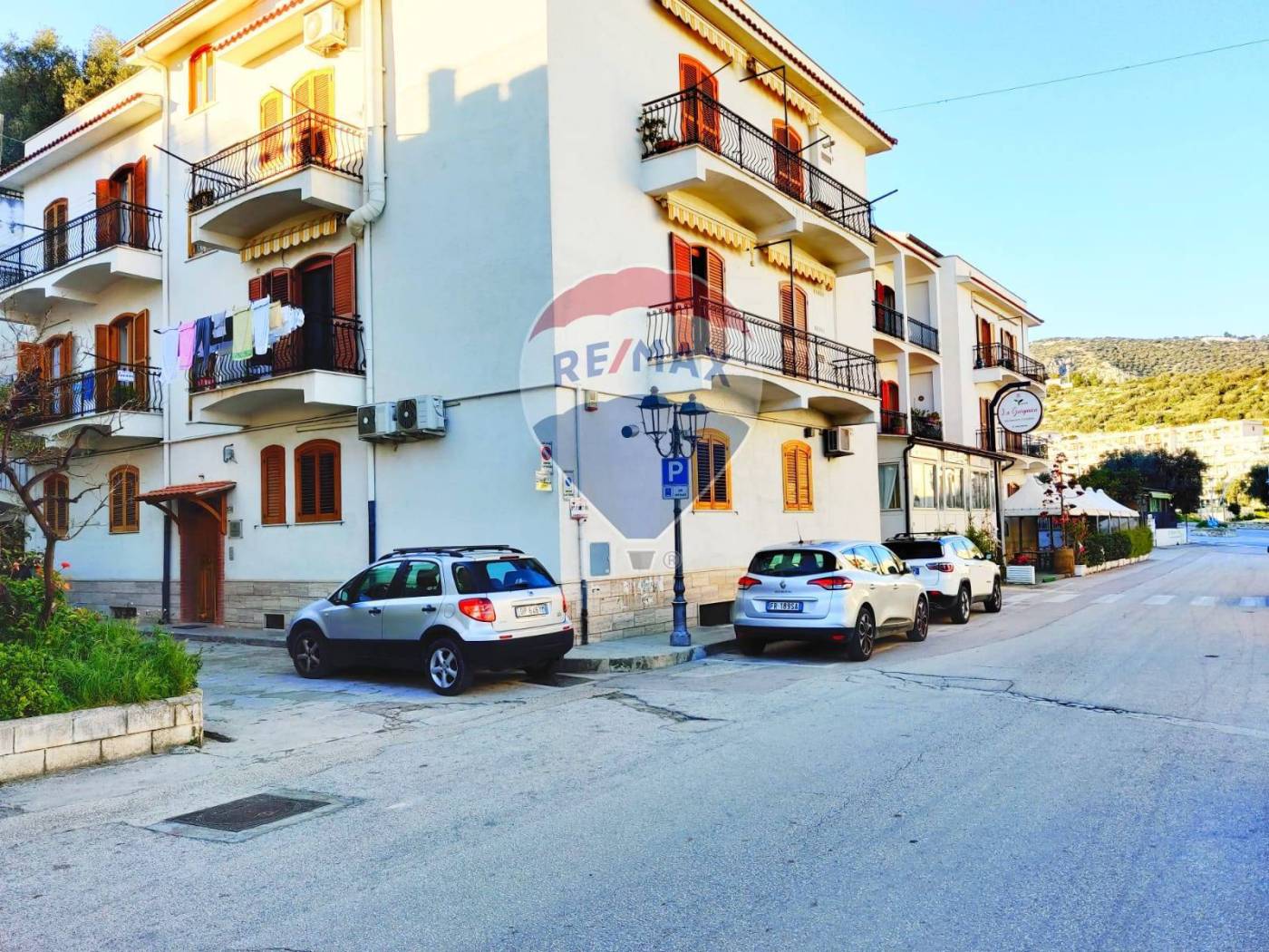 Appartamento da ristrutturare, piano rialzato, Mattinata