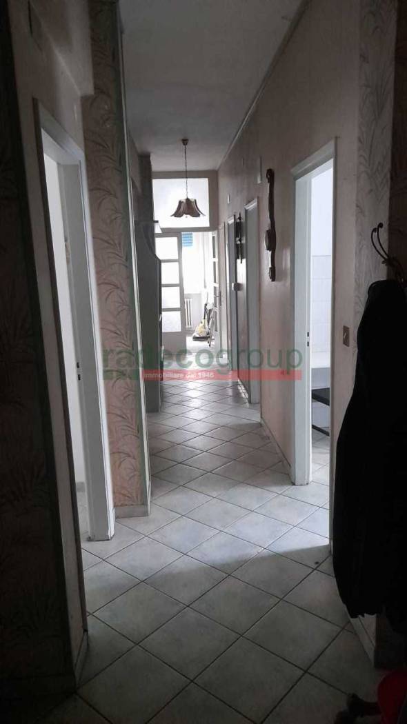 Appartamento via Marradi 152, Piazza Roma - Borgo Cappuccini, Livorno