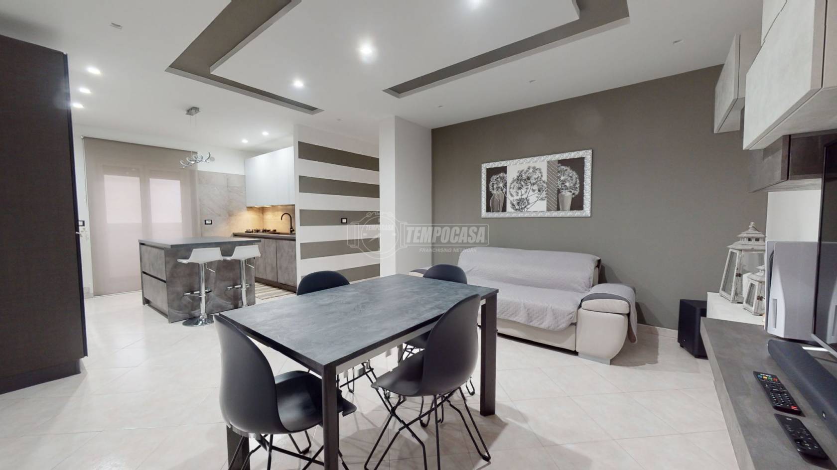 Trilocale via Taranto, Casamassima