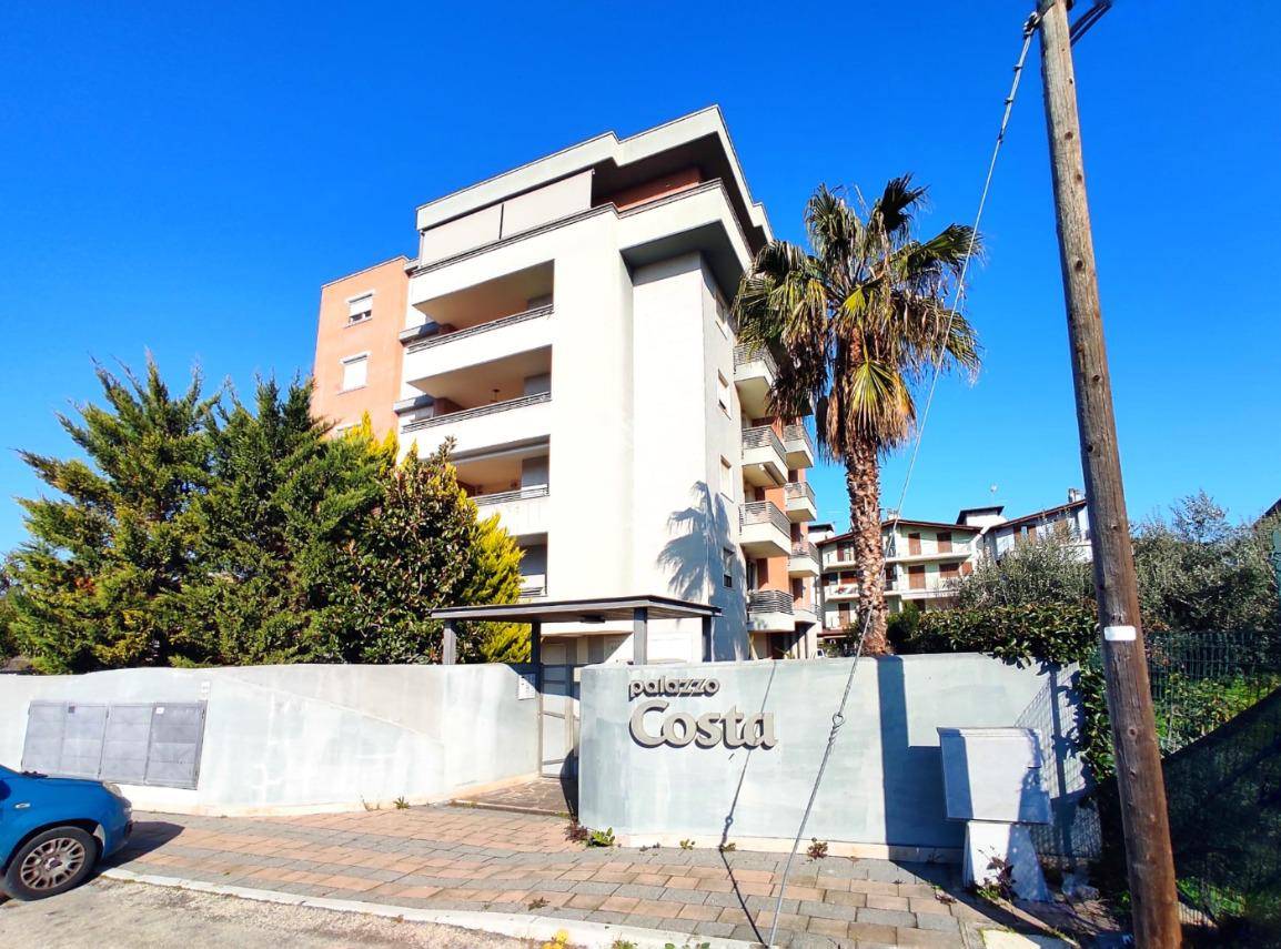 Trilocale via Andrea Costa 23, Vestina - Chiarini, Montesilvano