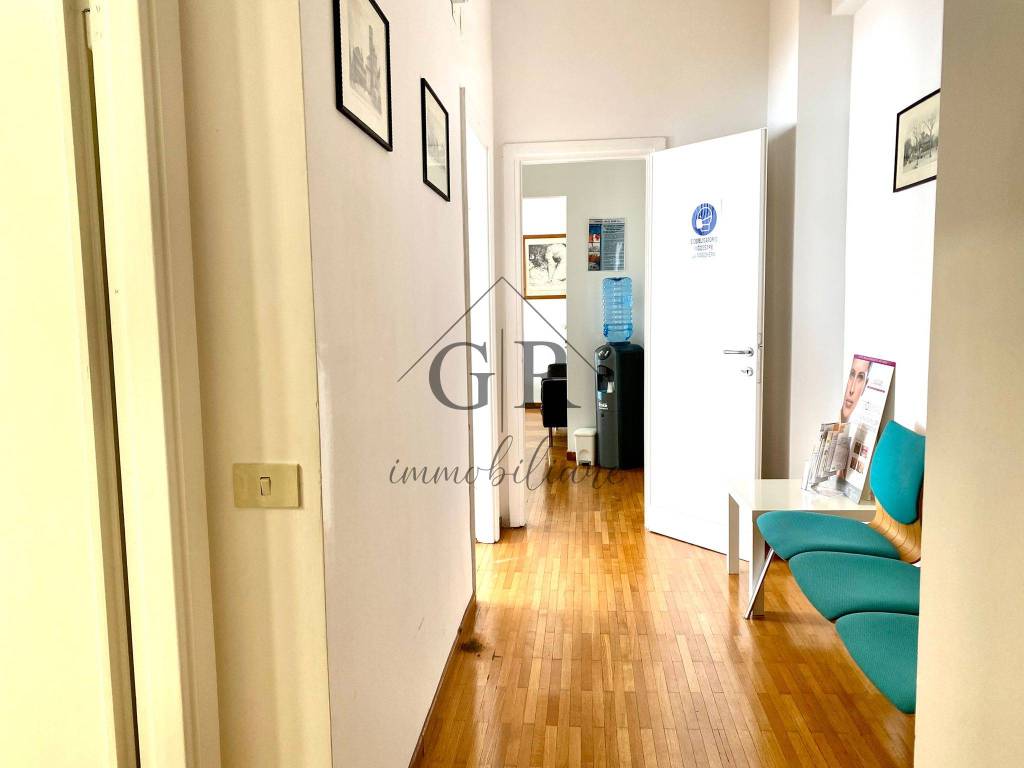 Ufficio - Studio largo Messico, Roma, Rif. 100767047 - Immobiliare.it