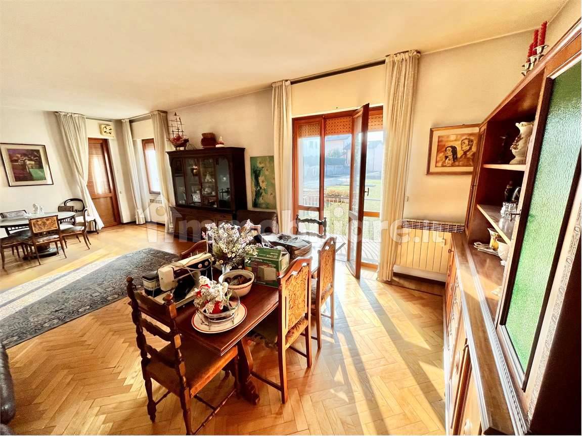 Trilocale via sauro, Costa Masnaga