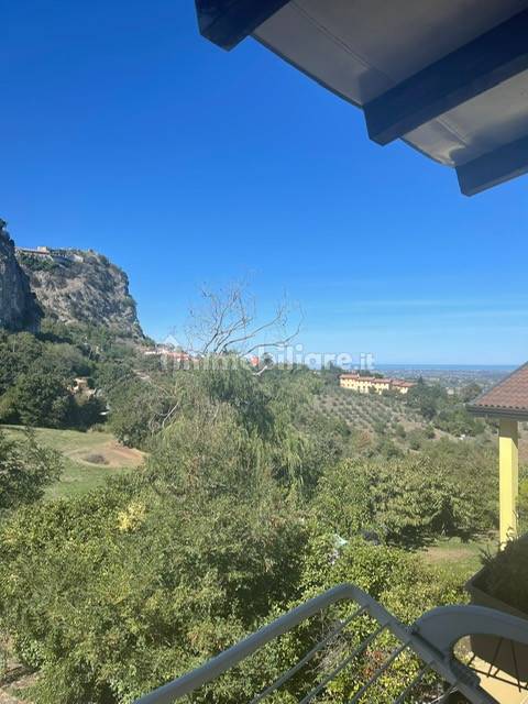 Trilocale ottimo stato, piano rialzato, Poggio Torriana