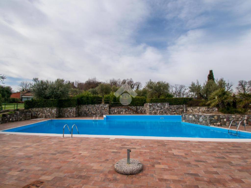Vendita Villa a schiera in via Omodeo Soiano del Lago. Ottimo stato ...